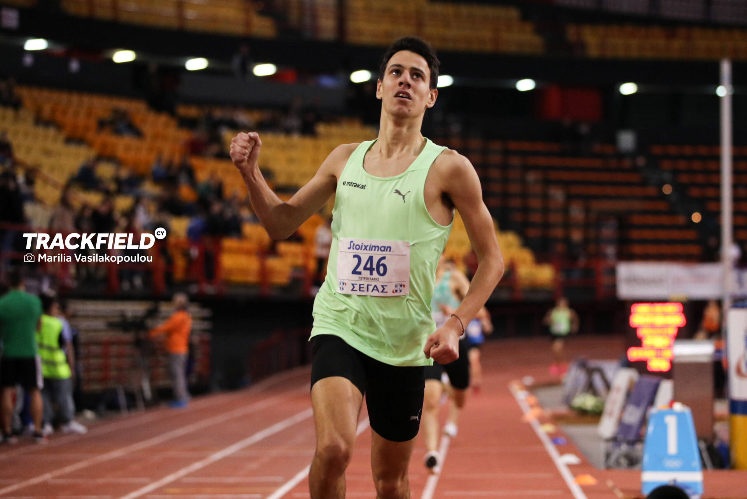 ΧΡΥΣΟ ΑΤΟΜΙΚΟ ΡΕΚΟΡ ΣΤΑ 1500 Ο ΠΕΤΡΟΥΛΑΚΗΣ - Trackfieldcy